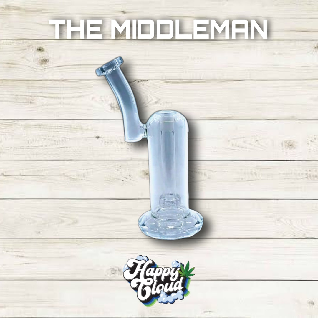THE MIDDLEMAN – Happy Cloud